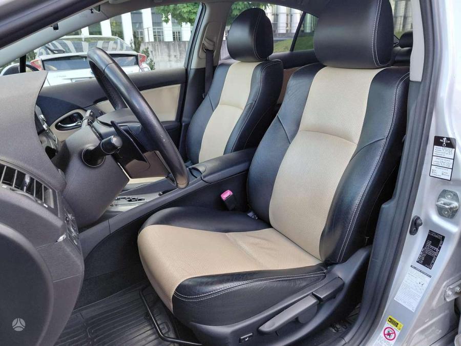 Серый Тойота Авенсис 2009 в Вильнюс, объемом двигателя 1.99 л и пробегом 232 тыс. км за 5990 €, фото 14 на AUTOMOTO.COM.LV