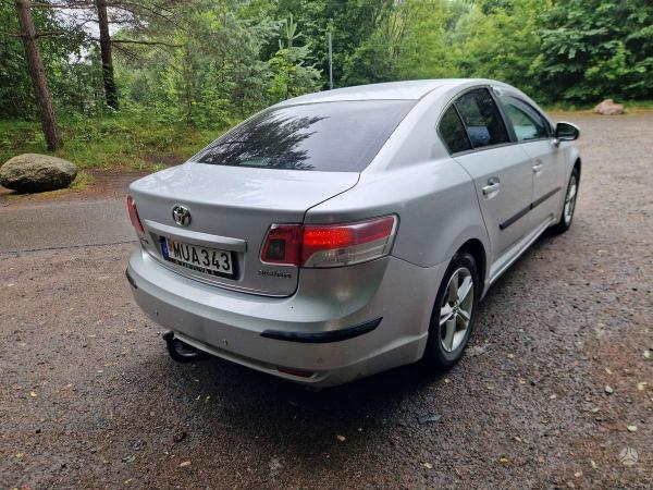 Серый Тойота Авенсис 2009 в Вильнюс, объемом двигателя 1.80 л и пробегом 166 тыс. км за 6200 €, фото 3 на AUTOMOTO.COM.LV