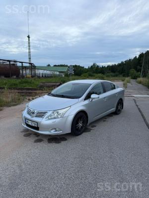 Серый Тойота Авенсис 2009 в Тукумс, объемом двигателя 2.00 л и пробегом 316 тыс. км за 3500 €, фото  на AUTOMOTO.COM.LV