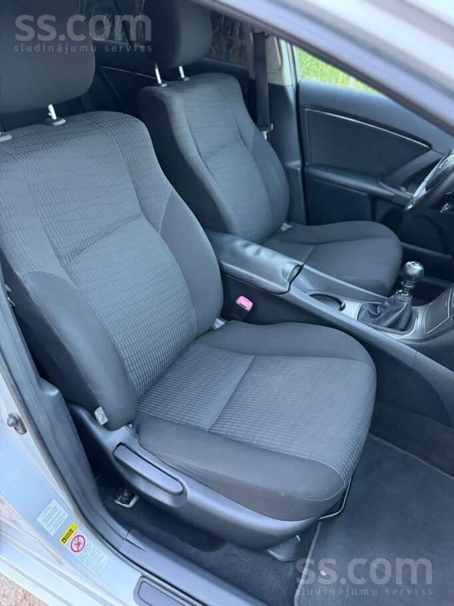 Pelēks Toyota Avensis 2009 Tukums, ar dzinēja tilpumu 2.00 L un nobraukumu 316 tūkst. km par 3500 €, foto 9 vietnē AUTOMOTO.COM.LV