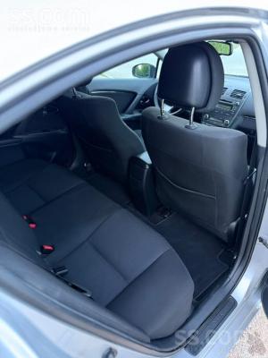 Pelēks Toyota Avensis 2009 Tukums, ar dzinēja tilpumu 2.00 L un nobraukumu 316 tūkst. km par 3500 €, foto 15 vietnē AUTOMOTO.COM.LV
