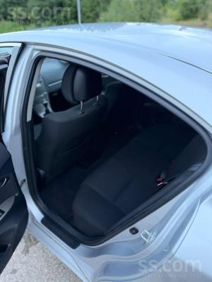 Pelēks Toyota Avensis 2009 Tukums, ar dzinēja tilpumu 2.00 L un nobraukumu 316 tūkst. km par 3500 €, foto 17 vietnē AUTOMOTO.COM.LV