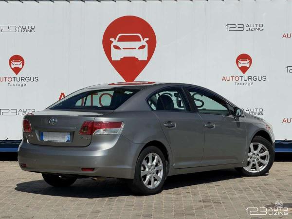 Pelēks Toyota Avensis 2009 Tauragė, ar dzinēja tilpumu 2.20 L un nobraukumu 289 tūkst. km par 3950 €, foto 7 vietnē AUTOMOTO.COM.LV