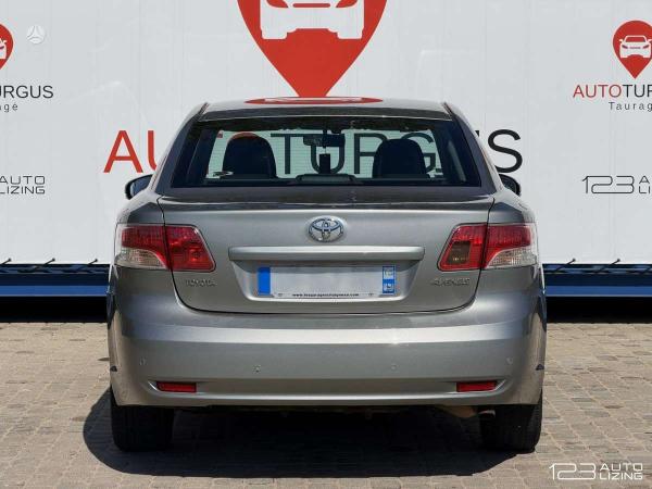 Pelēks Toyota Avensis 2009 Tauragė, ar dzinēja tilpumu 2.20 L un nobraukumu 289 tūkst. km par 3950 €, foto 8 vietnē AUTOMOTO.COM.LV