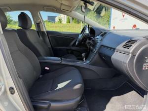 Grey Toyota Avensis 2009 in Taurage, with an engine capacity of 2.20 L and mileage of 289 thousand km for 3950 €, photo 13 on AUTOMOTO.COM.LV
