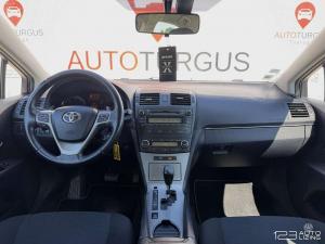 Grey Toyota Avensis 2009 in Taurage, with an engine capacity of 2.20 L and mileage of 289 thousand km for 3950 €, photo 15 on AUTOMOTO.COM.LV