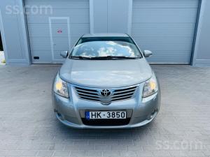 Grey Toyota Avensis 2009 in Riga, with an engine capacity of 2.00 L and mileage of 249 thousand km for 4750 €, photo 3 on AUTOMOTO.COM.LV