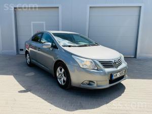 Grey Toyota Avensis 2009 in Riga, with an engine capacity of 2.00 L and mileage of 249 thousand km for 4750 €, photo 4 on AUTOMOTO.COM.LV