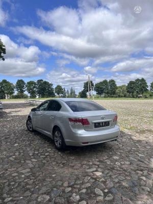 Серый Тойота Авенсис 2009 в Укмерге, объемом двигателя 1.99 л и пробегом 228 тыс. км за 5999 €, фото 33 на AUTOMOTO.COM.LV