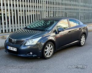Grey Toyota Avensis 2009 in Tallinn, with an engine capacity of 2.20 L and mileage of 290 thousand km for 1999 €, photo 3 on AUTOMOTO.COM.LV