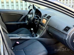 Grey Toyota Avensis 2009 in Tallinn, with an engine capacity of 2.20 L and mileage of 290 thousand km for 1999 €, photo 6 on AUTOMOTO.COM.LV