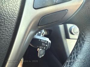 Grey Toyota Avensis 2009 in Tallinn, with an engine capacity of 2.20 L and mileage of 290 thousand km for 1999 €, photo 9 on AUTOMOTO.COM.LV
