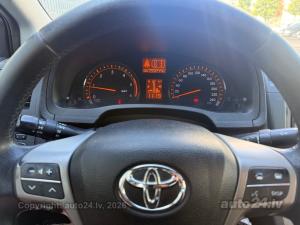 Grey Toyota Avensis 2009 in Tallinn, with an engine capacity of 2.20 L and mileage of 290 thousand km for 1999 €, photo 10 on AUTOMOTO.COM.LV