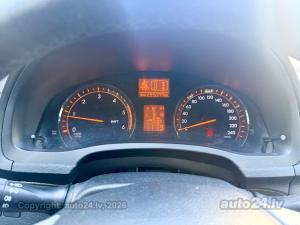 Grey Toyota Avensis 2009 in Tallinn, with an engine capacity of 2.20 L and mileage of 290 thousand km for 1999 €, photo 13 on AUTOMOTO.COM.LV
