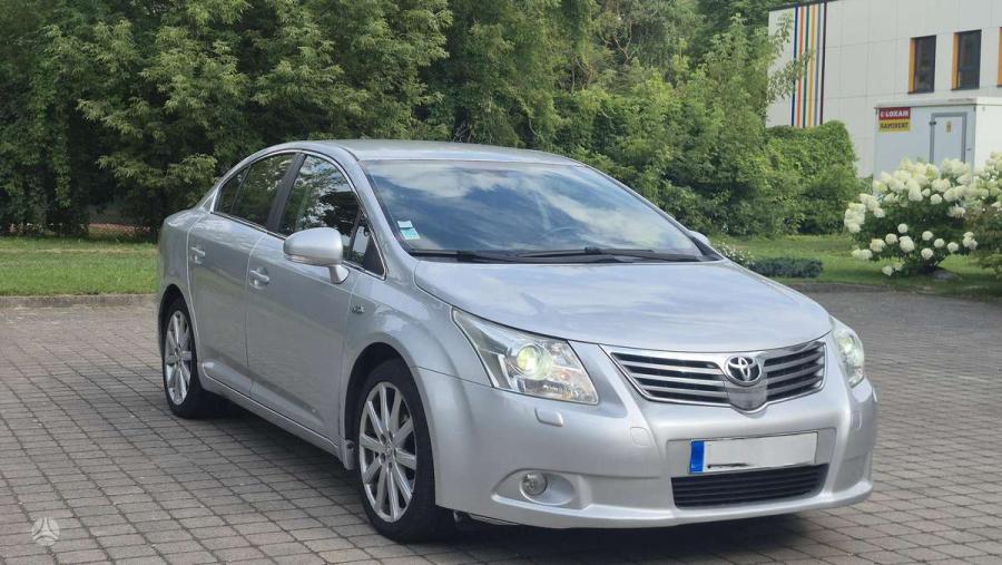 Серый Тойота Авенсис 2009 в Клайпеда, объемом двигателя 2.23 л и пробегом 261 тыс. км за 2150 €, фото 7 на AUTOMOTO.COM.LV