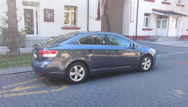 Тойота Авенсис 2009 в Паневежис на AUTOMOTO.COM.LV Серый Тойота Авенсис 2009 в Паневежис, объемом двигателя 2.00 л и пробегом 320 тыс. км за 2900 €, фото 1 на AUTOMOTO.COM.LV