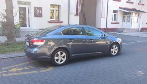Серый Тойота Авенсис 2009 в Паневежис, объемом двигателя 2.00 л и пробегом 320 тыс. км за 2900 €, фото  на AUTOMOTO.COM.LV