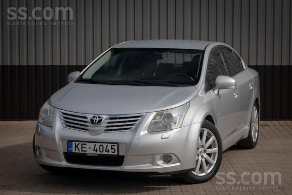 Pelēks Toyota Avensis 2009 Talsi, ar dzinēja tilpumu 2.20 L un nobraukumu 270 tūkst. km par 4290 €, foto 4 vietnē AUTOMOTO.COM.LV