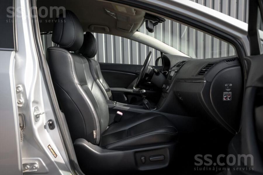 Серый Тойота Авенсис 2009 в Талси, объемом двигателя 2.20 л и пробегом 270 тыс. км за 4290 €, фото 13 на AUTOMOTO.COM.LV