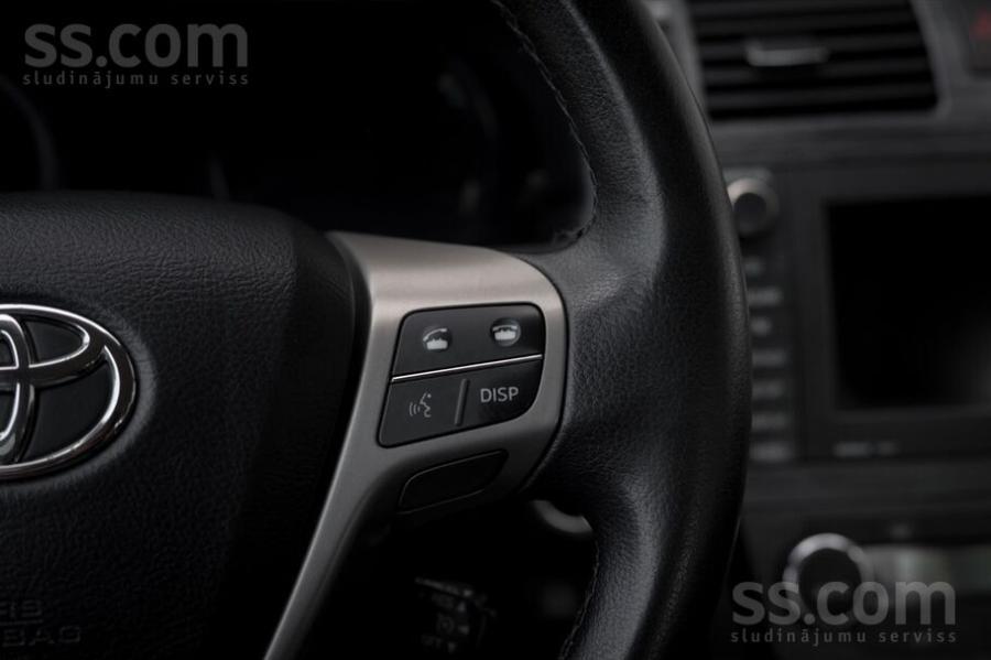 Серый Тойота Авенсис 2009 в Талси, объемом двигателя 2.20 л и пробегом 270 тыс. км за 4290 €, фото 22 на AUTOMOTO.COM.LV
