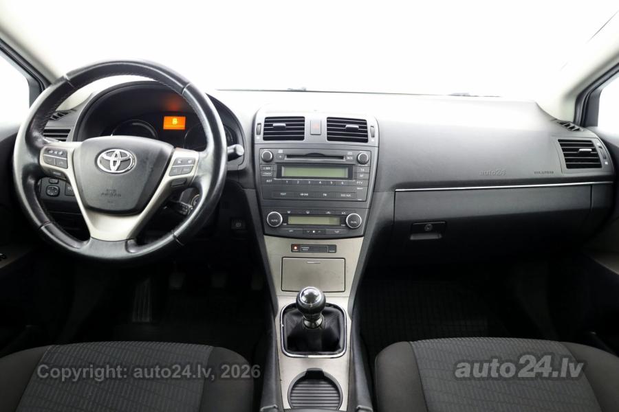 Серый Тойота Авенсис 2009 в Таллин, объемом двигателя 2.20 л и пробегом 299 тыс. км за 1799 €, фото 6 на AUTOMOTO.COM.LV