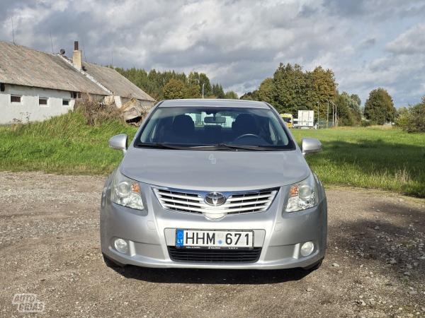 Grey Toyota Avensis 2009 in Taurage, with an engine capacity of 1.80 L and mileage of 230 thousand km for 3900 €, photo 3 on AUTOMOTO.COM.LV
