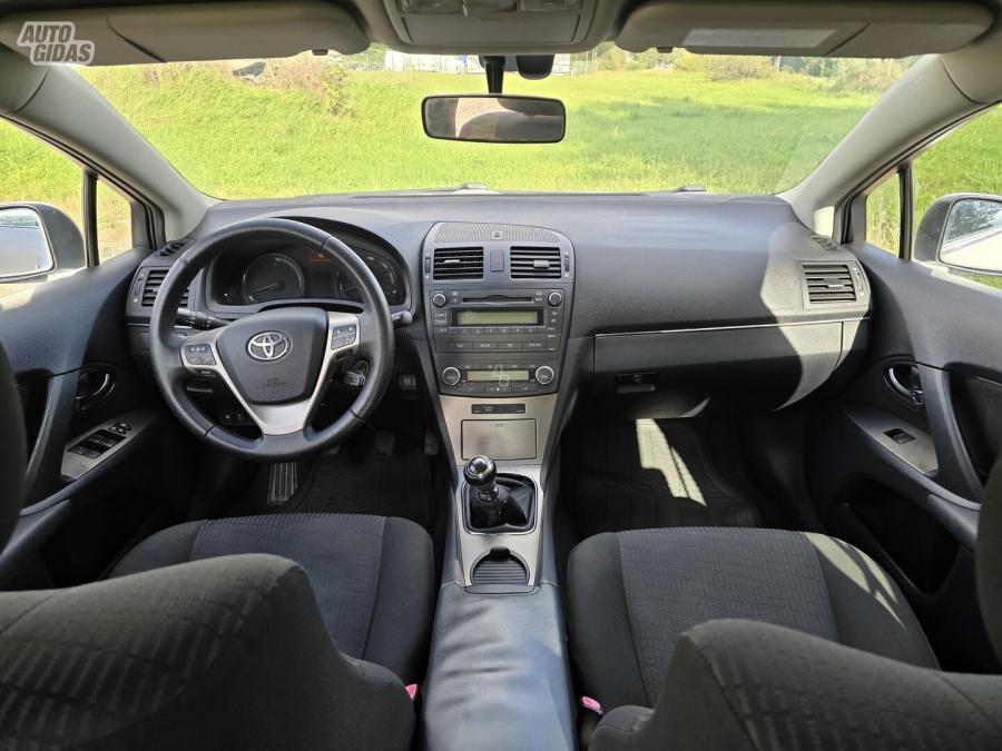 Серый Тойота Авенсис 2009 в Таураге, объемом двигателя 1.80 л и пробегом 230 тыс. км за 3900 €, фото 10 на AUTOMOTO.COM.LV