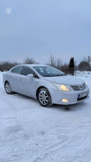 Grey Toyota Avensis 2010 in Kaunas, with an engine capacity of 2.23 L and mileage of 197 thousand km for 3550 €, photo 4 on AUTOMOTO.COM.LV