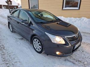 Grey Toyota Avensis 2010 in Radviliskis, with an engine capacity of 2.00 L and mileage of 264 thousand km for 3200 €, photo 2 on AUTOMOTO.COM.LV