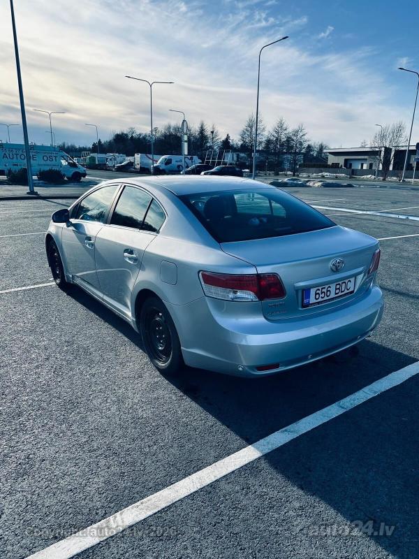 Grey Toyota Avensis 2010 in Tallinn, with an engine capacity of 2.00 L and mileage of 184 thousand km for 5990 €, photo 6 on AUTOMOTO.COM.LV