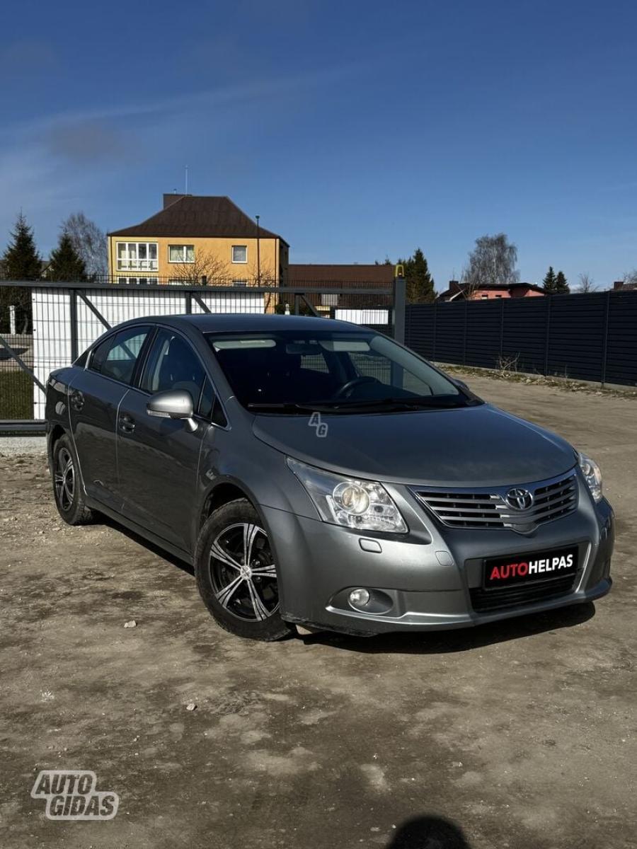 Grey Toyota Avensis 2010 in Klaipeda, with an engine capacity of 2.00 L and mileage of 282 thousand km for 3990 €, photo 4 on AUTOMOTO.COM.LV