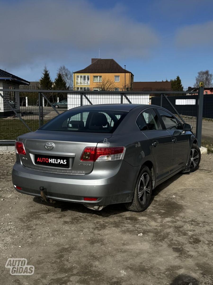 Grey Toyota Avensis 2010 in Klaipeda, with an engine capacity of 2.00 L and mileage of 282 thousand km for 3990 €, photo 5 on AUTOMOTO.COM.LV