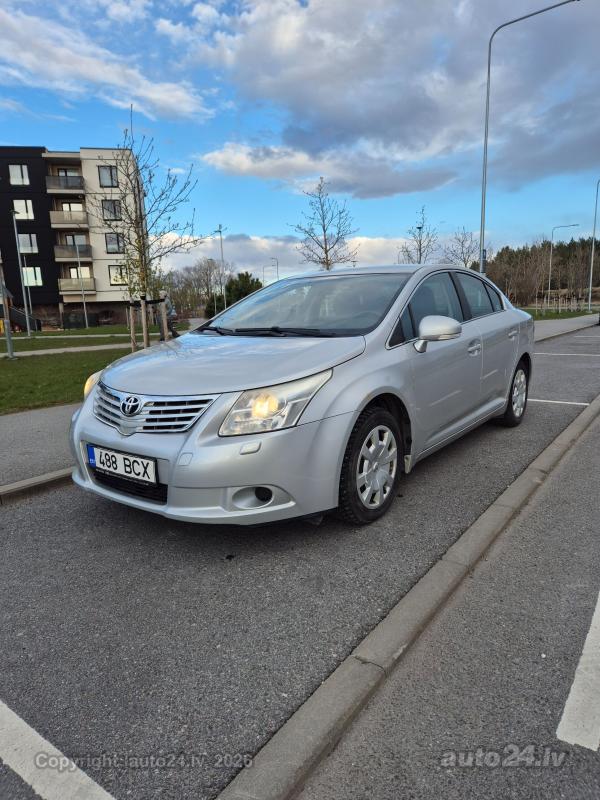 Grey Toyota Avensis 2010 in Tallinn, with an engine capacity of 1.60 L and mileage of 269 thousand km for 3100 €, photo 1 on AUTOMOTO.COM.LV