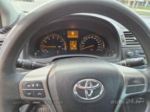 Серый Тойота Авенсис 2010 в Таллин, объемом двигателя 1.60 л и пробегом 269 тыс. км за 3100 €, фото 5 на AUTOMOTO.COM.LV