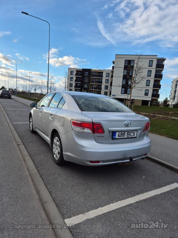 Grey Toyota Avensis 2010 in Tallinn, with an engine capacity of 1.60 L and mileage of 269 thousand km for 3100 €, photo 9 on AUTOMOTO.COM.LV