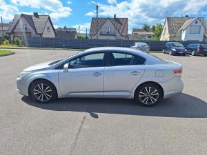 Pelēks Toyota Avensis 2010 Vilkaviškis, ar dzinēja tilpumu 2.00 L un nobraukumu 300 tūkst. km par 3100 €, foto 3 vietnē AUTOMOTO.COM.LV