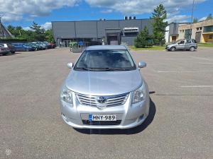 Pelēks Toyota Avensis 2010 Vilkaviškis, ar dzinēja tilpumu 2.00 L un nobraukumu 300 tūkst. km par 3100 €, foto 9 vietnē AUTOMOTO.COM.LV