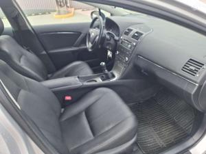 Pelēks Toyota Avensis 2010 Vilkaviškis, ar dzinēja tilpumu 2.00 L un nobraukumu 300 tūkst. km par 3100 €, foto 10 vietnē AUTOMOTO.COM.LV