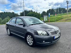 Pelēks Toyota Avensis 2010 Narva, ar dzinēja tilpumu 2.00 L un nobraukumu 250 tūkst. km par 2500 €, foto 9 vietnē AUTOMOTO.COM.LV