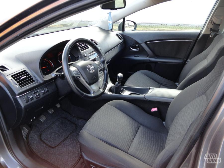 Grey Toyota Avensis 2010 in Klaipeda, with an engine capacity of 2.00 L and mileage of 207 thousand km for 3750 €, photo 14 on AUTOMOTO.COM.LV