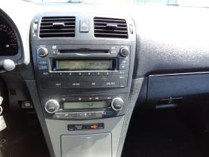 Grey Toyota Avensis 2010 in Klaipeda, with an engine capacity of 2.00 L and mileage of 207 thousand km for 3750 €, photo 17 on AUTOMOTO.COM.LV