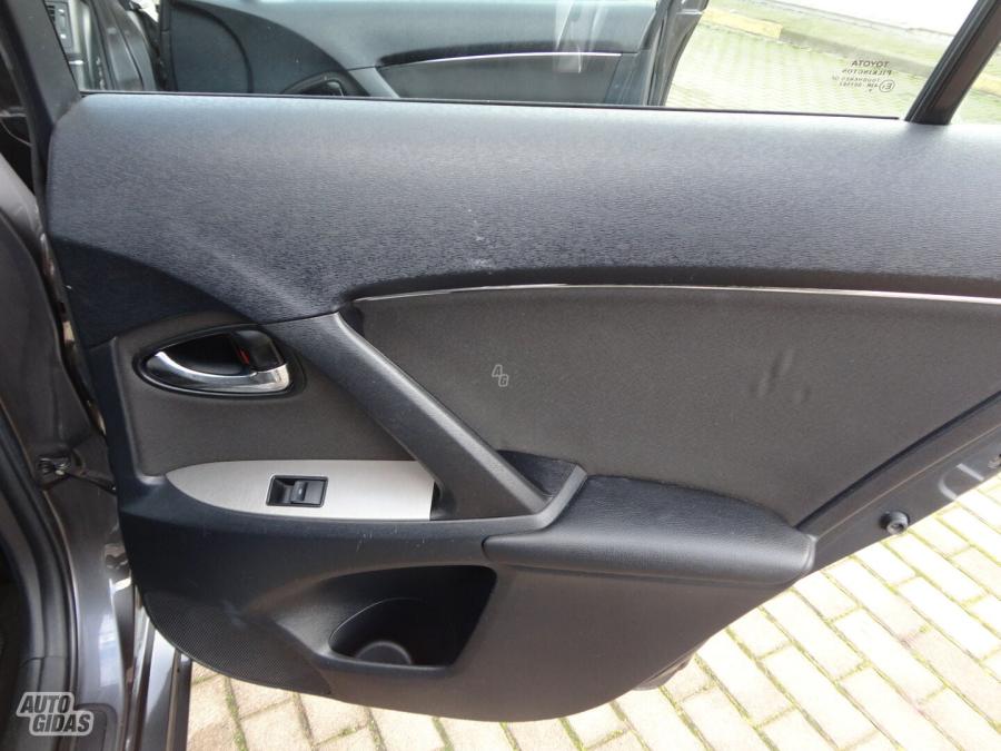 Grey Toyota Avensis 2010 in Klaipeda, with an engine capacity of 2.00 L and mileage of 207 thousand km for 3750 €, photo 20 on AUTOMOTO.COM.LV