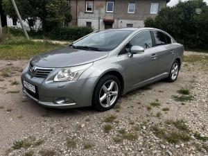 Серый Тойота Авенсис 2010 в Клайпеда, объемом двигателя 2.00 л и пробегом 258 тыс. км за 4000 €, фото  на AUTOMOTO.COM.LV