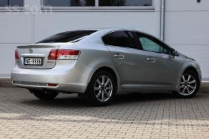 Pelēks Toyota Avensis 2010 Rīga, ar dzinēja tilpumu 2.00 L un nobraukumu 287 tūkst. km par 2495 €, foto 6 vietnē AUTOMOTO.COM.LV