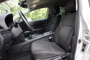 Pelēks Toyota Avensis 2010 Rīga, ar dzinēja tilpumu 2.00 L un nobraukumu 287 tūkst. km par 2495 €, foto 8 vietnē AUTOMOTO.COM.LV