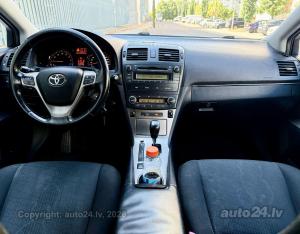 Grey Toyota Avensis 2010 in Tallinn, with an engine capacity of 1.80 L and mileage of 159 thousand km for 2999 €, photo 8 on AUTOMOTO.COM.LV