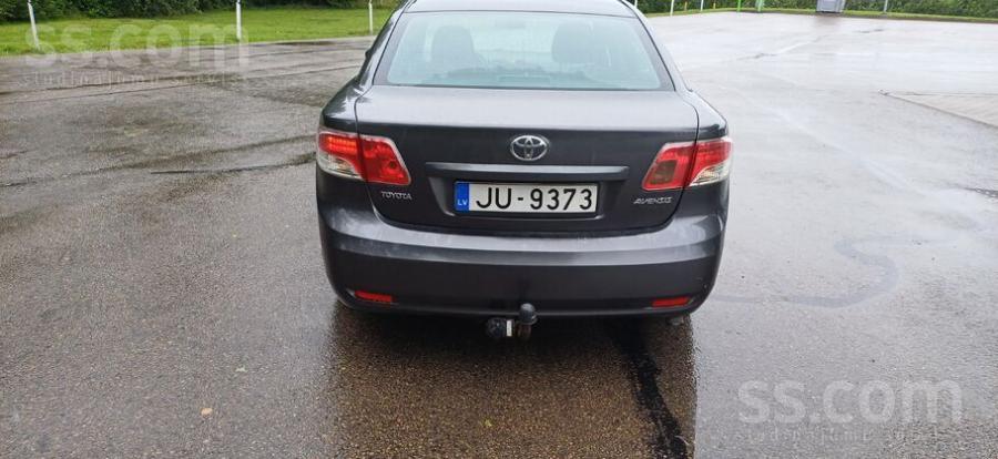 Серый Тойота Авенсис 2010 в Елгава, объемом двигателя 2.00 л и пробегом 353 тыс. км за 3250 €, фото 4 на AUTOMOTO.COM.LV