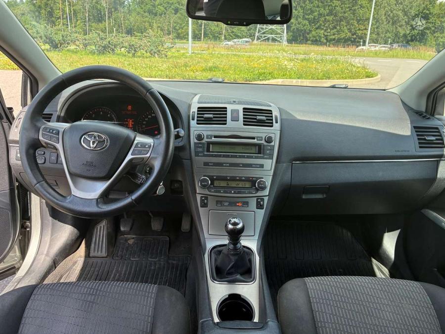 Серый Тойота Авенсис 2010 в Каунас, объемом двигателя 2.00 л и пробегом 199 тыс. км за 4150 €, фото 7 на AUTOMOTO.COM.LV