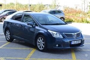 Grey Toyota Avensis 2010 in Vilnius, with an engine capacity of 2.23 L and mileage of 210 thousand km for 4450 €, photo 4 on AUTOMOTO.COM.LV