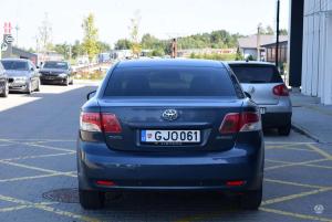 Grey Toyota Avensis 2010 in Vilnius, with an engine capacity of 2.23 L and mileage of 210 thousand km for 4450 €, photo 6 on AUTOMOTO.COM.LV
